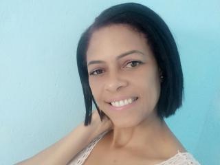 GianellaCox - Mature female - 44 years old